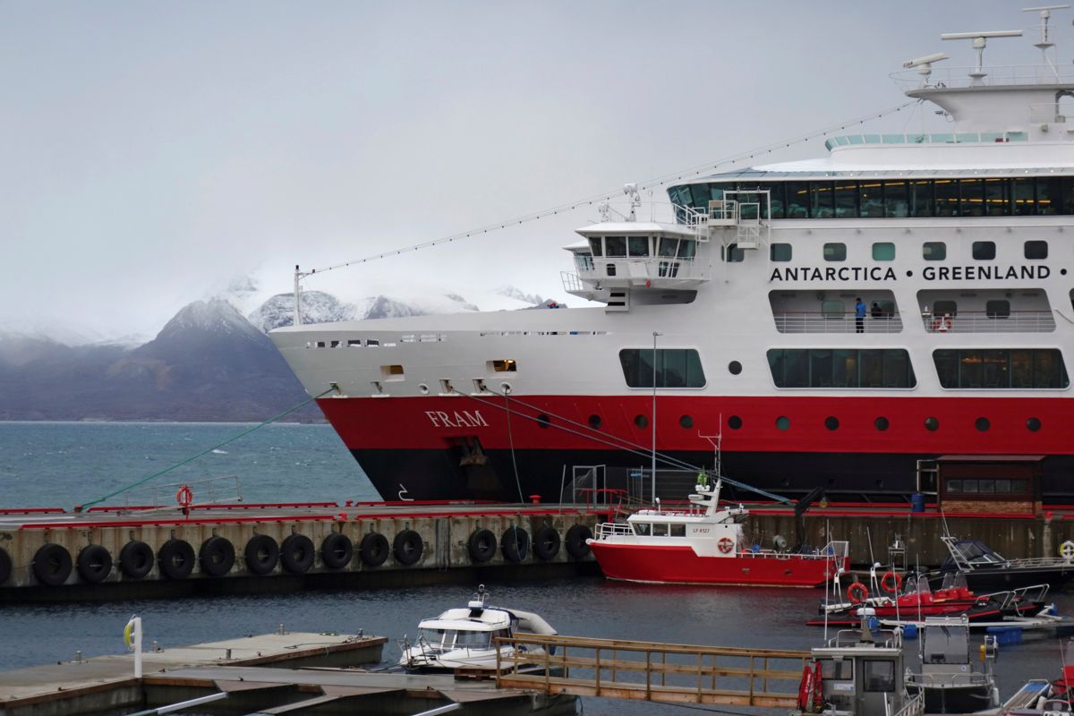 Arctic Cruises Accused Of Leaving Indigenous People In The Cold - GG2