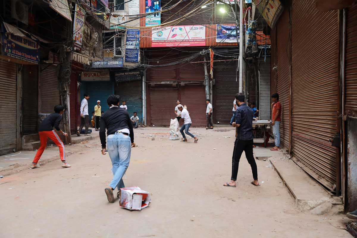 Nearly 10,000 Cases, 330 Deaths In 21 Days Of India Lockdown - GG2