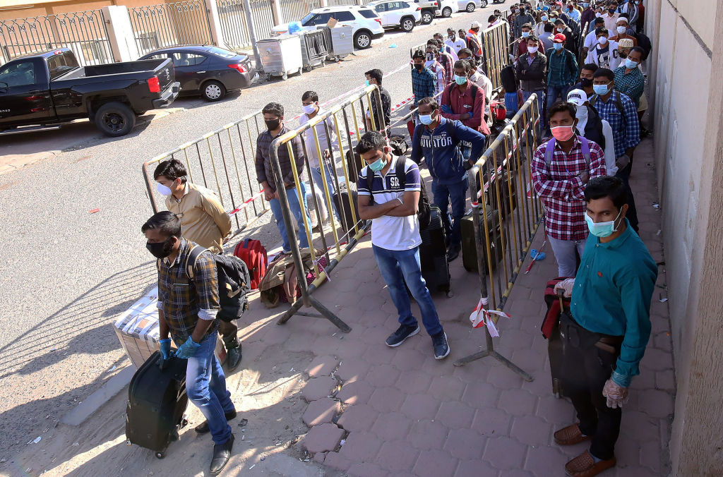 Fears In India As Kuwait Looks To Cap Migrant Worker Numbers - GG2