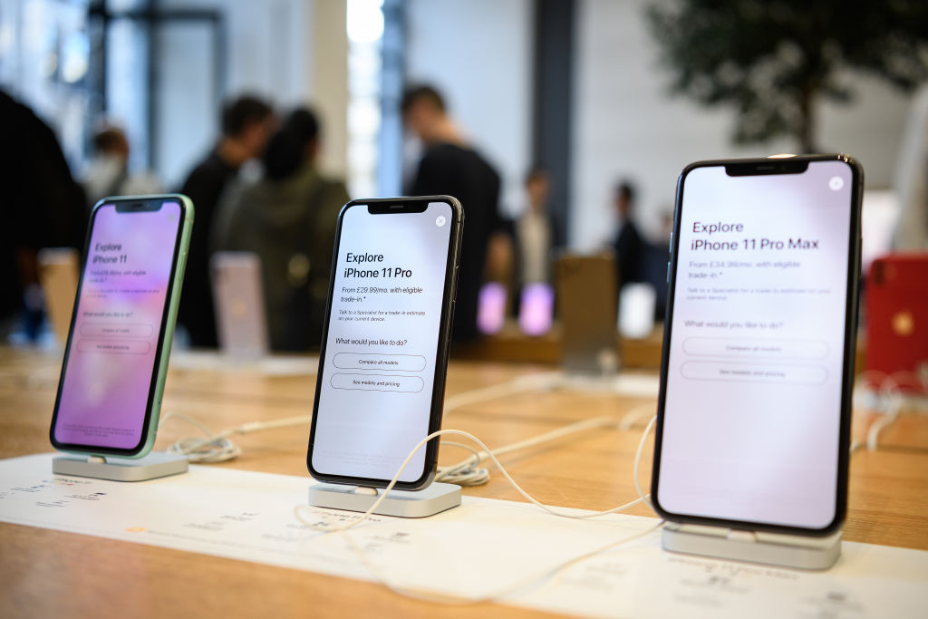 Apple joins 5G revolution with four new iPhones for fast networks - GG2