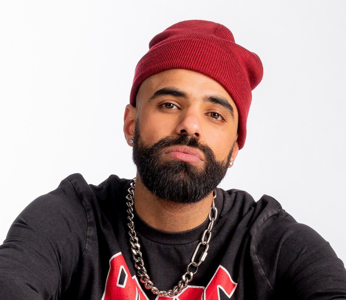 Ahmed Khan: Bilingual Brilliance From Belgium - GG2