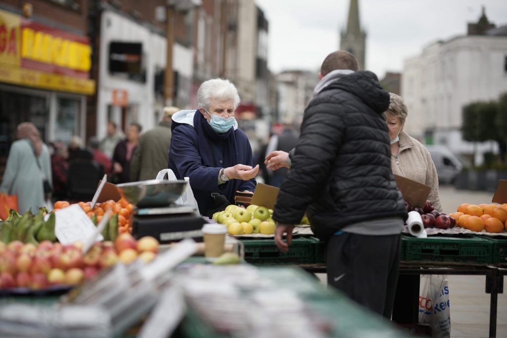 Half of Britons buy less food as prices surge - GG2