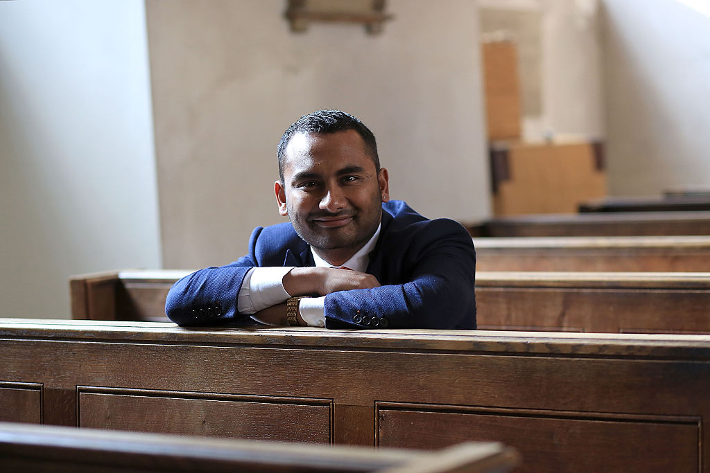 Kolkata-born Amol Rajan Is New Host Of BBC’s University Challenge Quiz ...