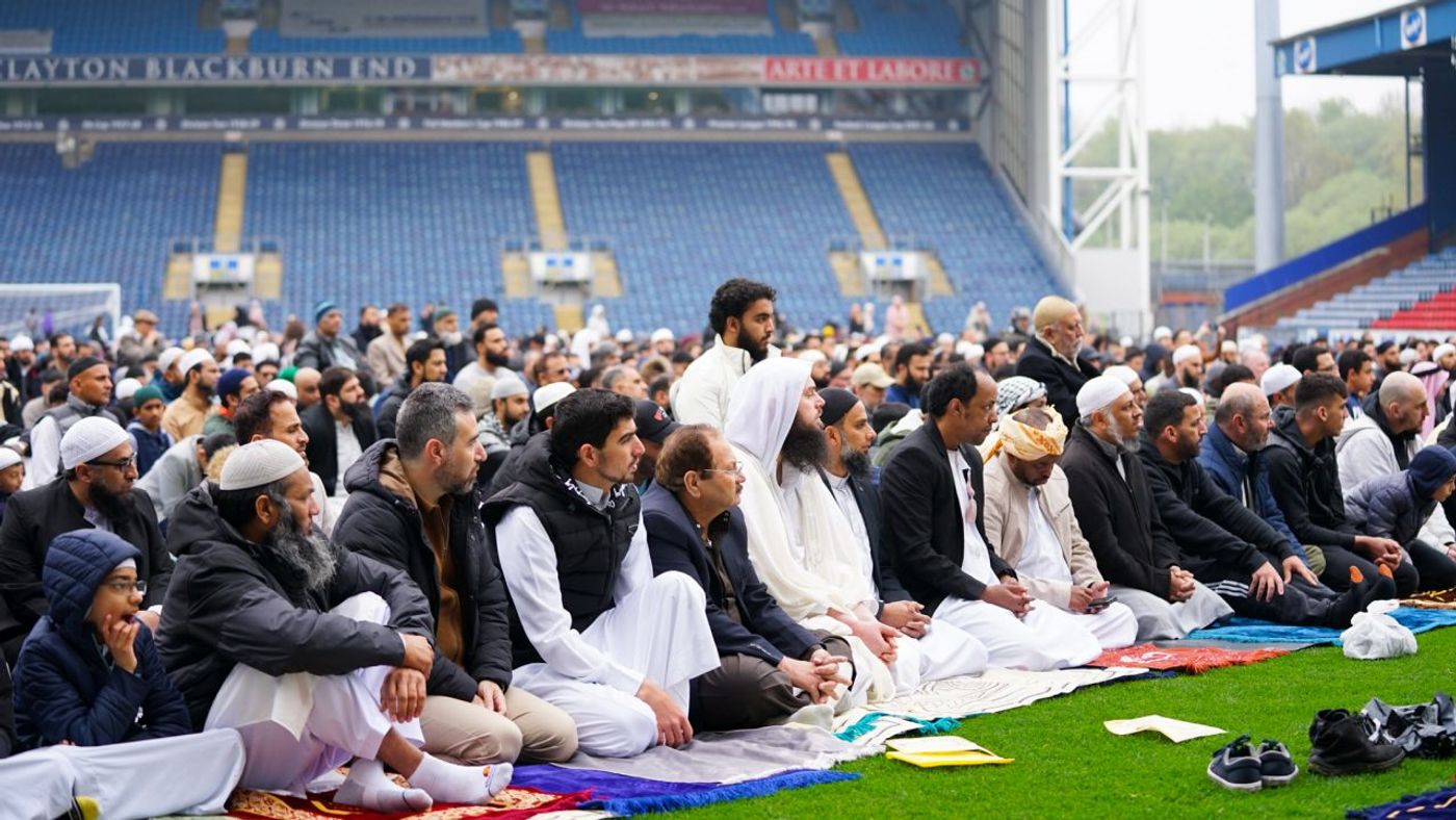 Blackburn Rovers Opens Prayer Space For Muslim Fans - GG2