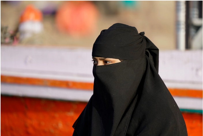 Shamima Begum Was Smuggled Into Syria By Canadian Spy, Claims New Book ...