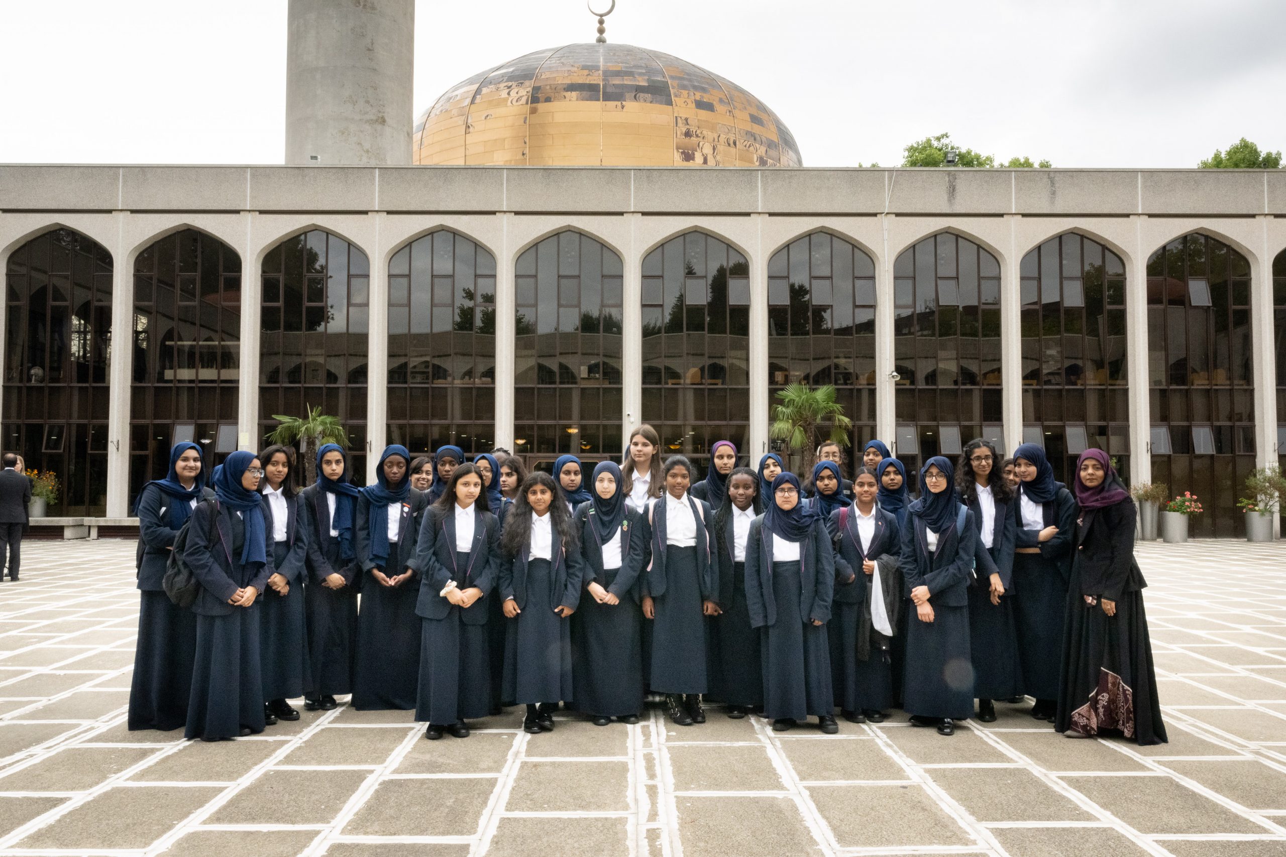 First Time ‘God Save The King’ Sung In National Mosque To Honour HM ...