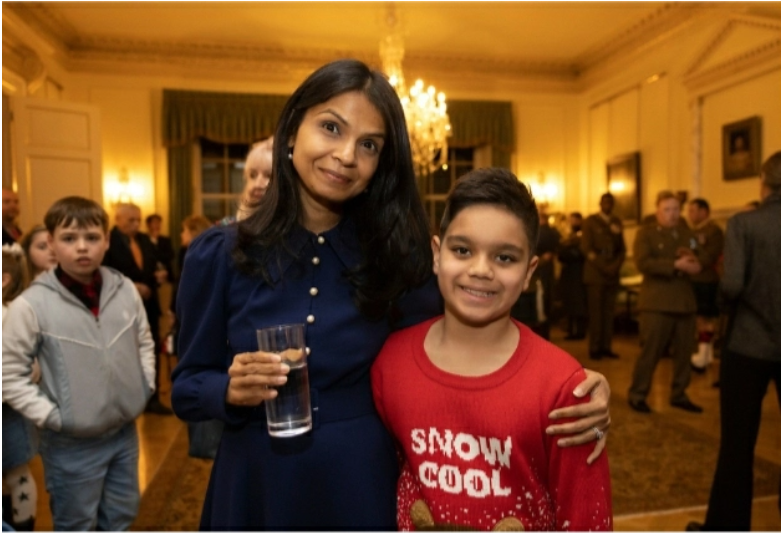Fundraising Star Milan Kumar Meets Rishi Sunak For Christmas Tree ...
