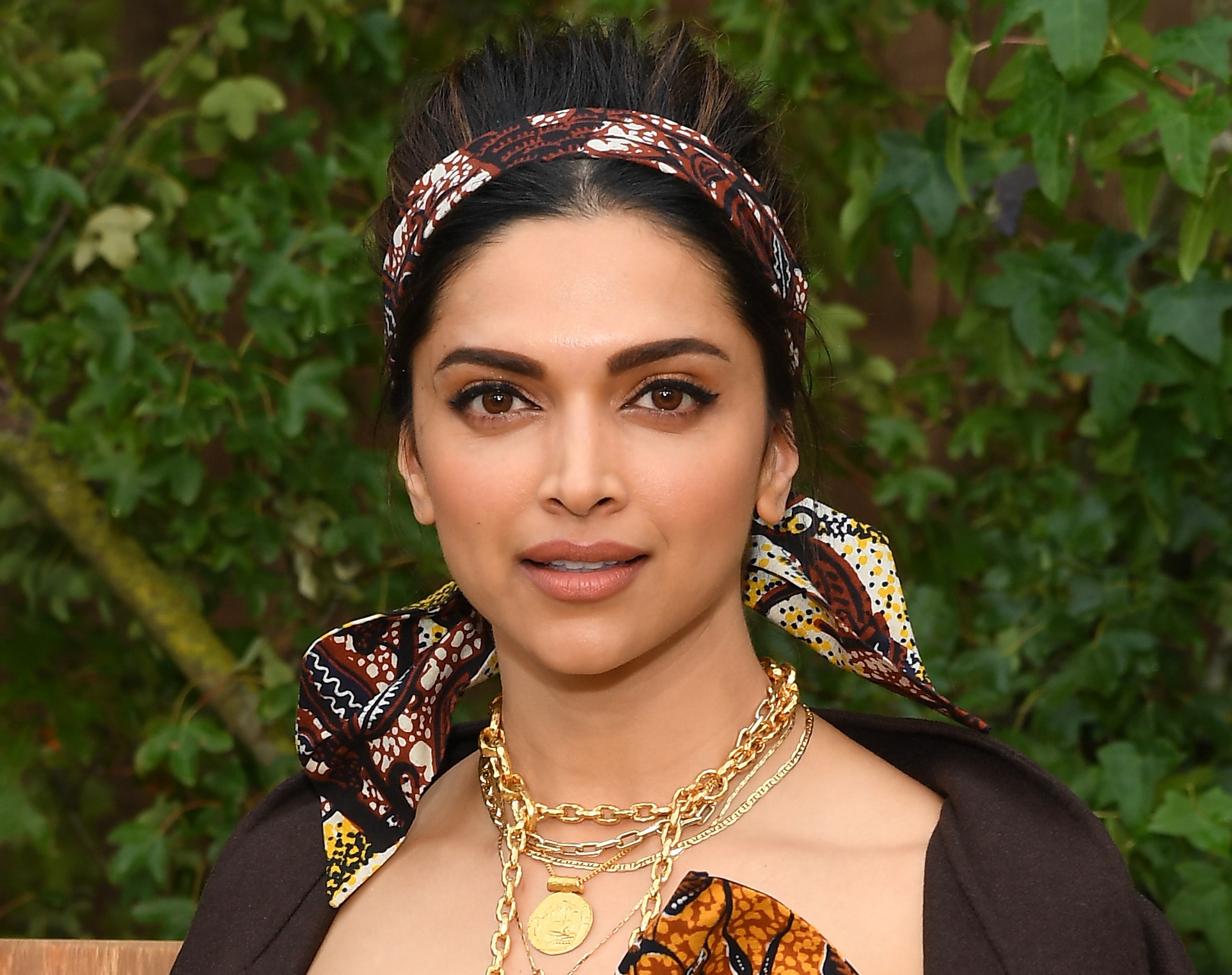 Deepika Padukone To Unveil FIFA World Cup Trophy During Finals - GG2