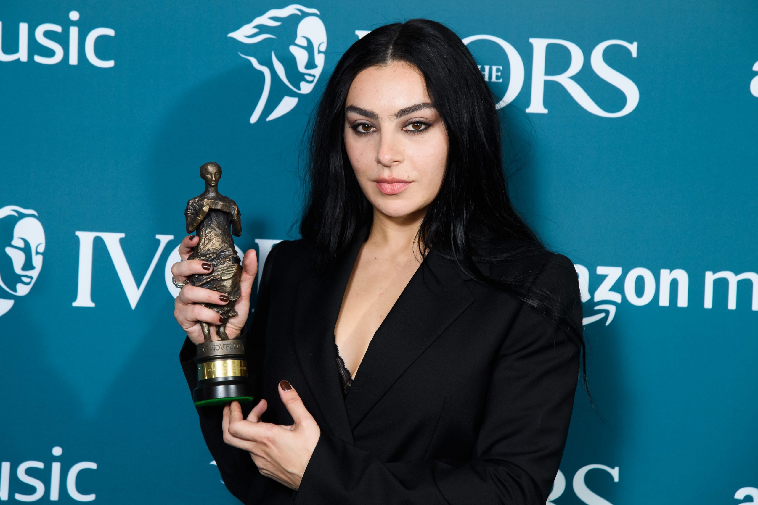 Charli XCX Wins Visionary Award At Ivor Novello Awards - GG2