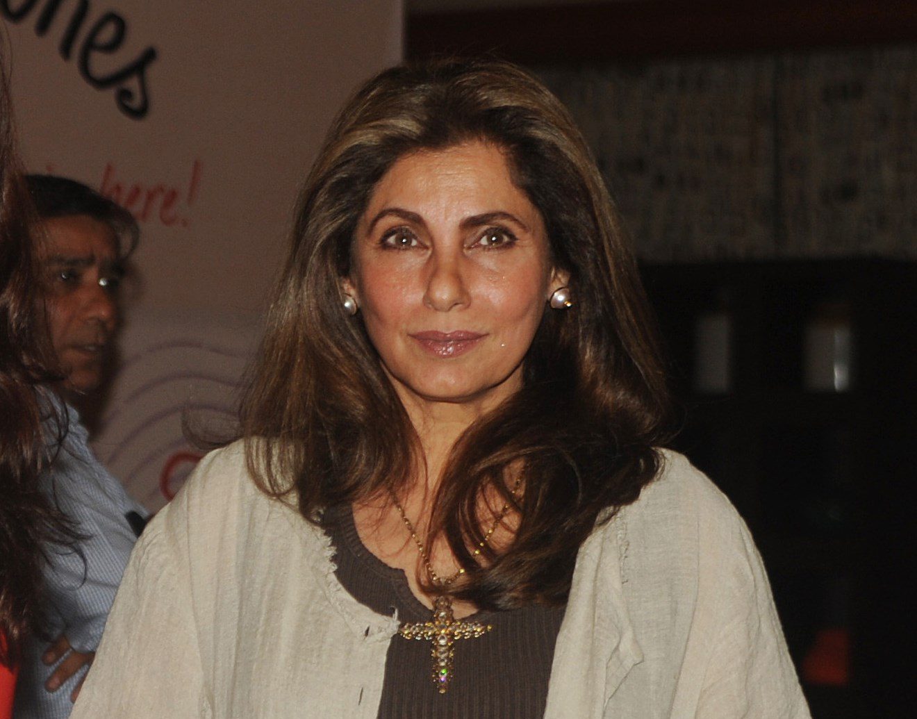 Top 10 Dimple Kapadia Moments In Movies - GG2