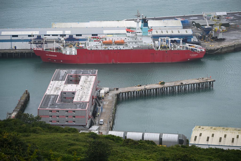 Portland United In Anger Over Asylum Seeker Barge - GG2