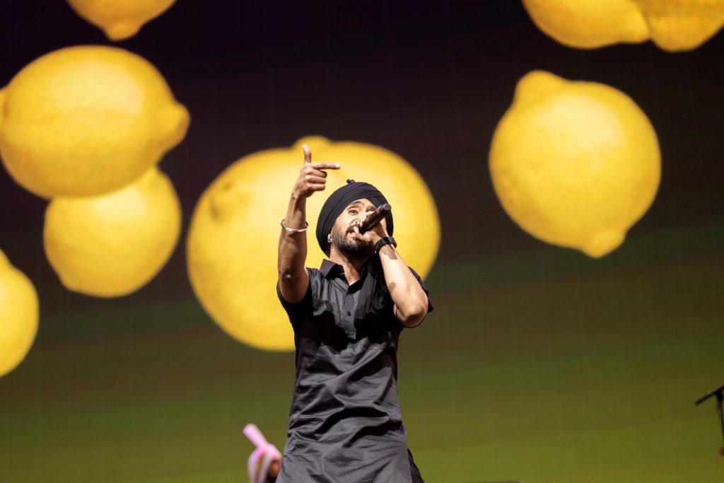Diljit Dosanjh, Sia Collaborate On Fusion Track ‘Hass Hass’ - GG2