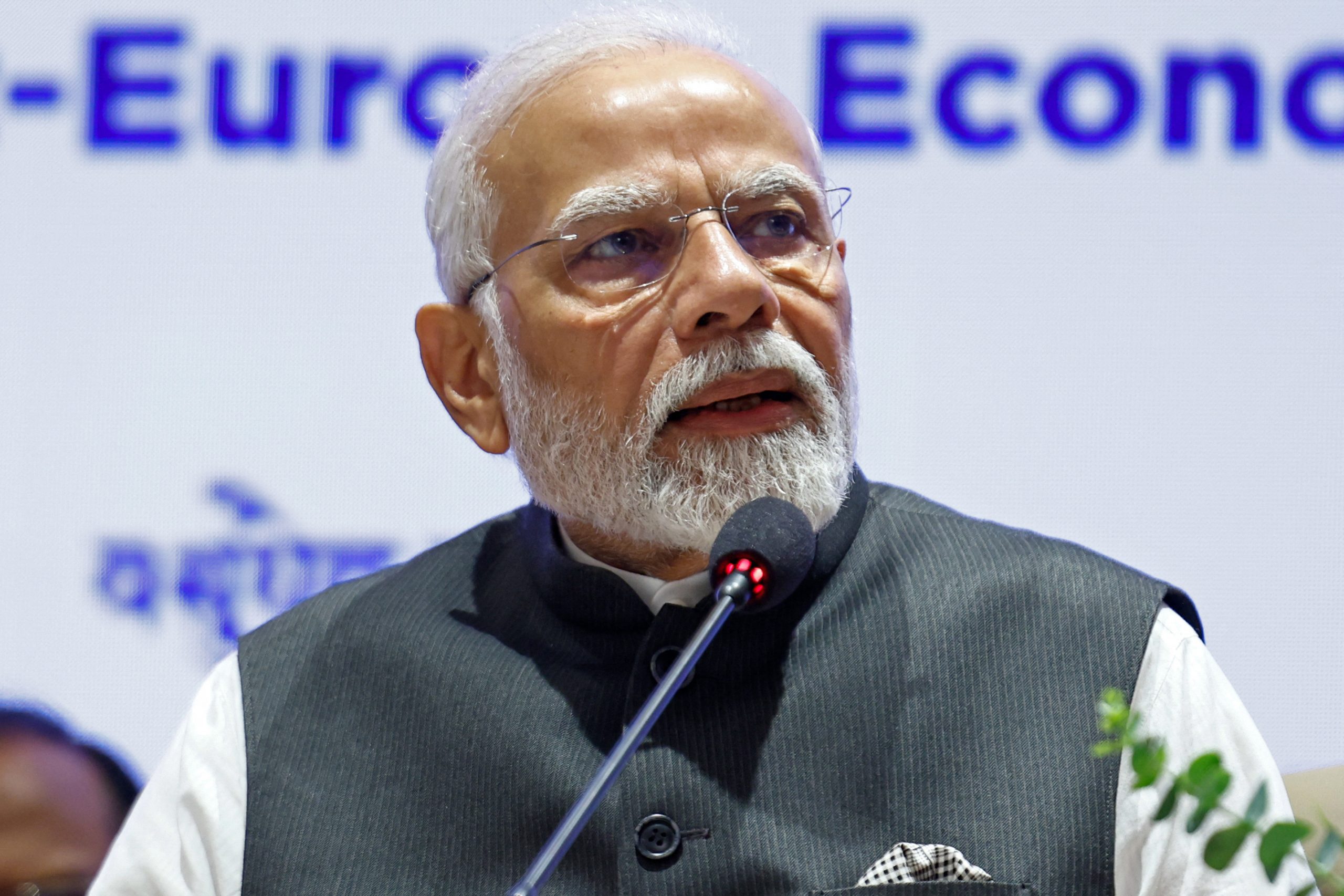 ‘Maadi’: Modi Pens Down Garba Song - GG2