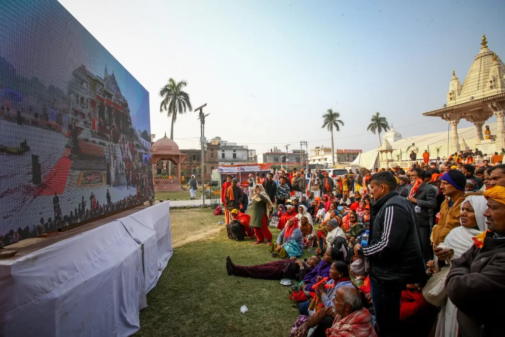 Devotees flock to newly inaugurated Ram Temple in Ayodhya - GG2