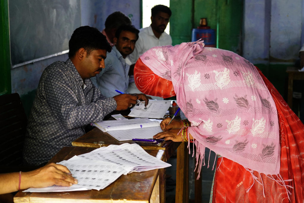 Around 64 Per Cent Voter Turnout In First Phase Of India Election - GG2