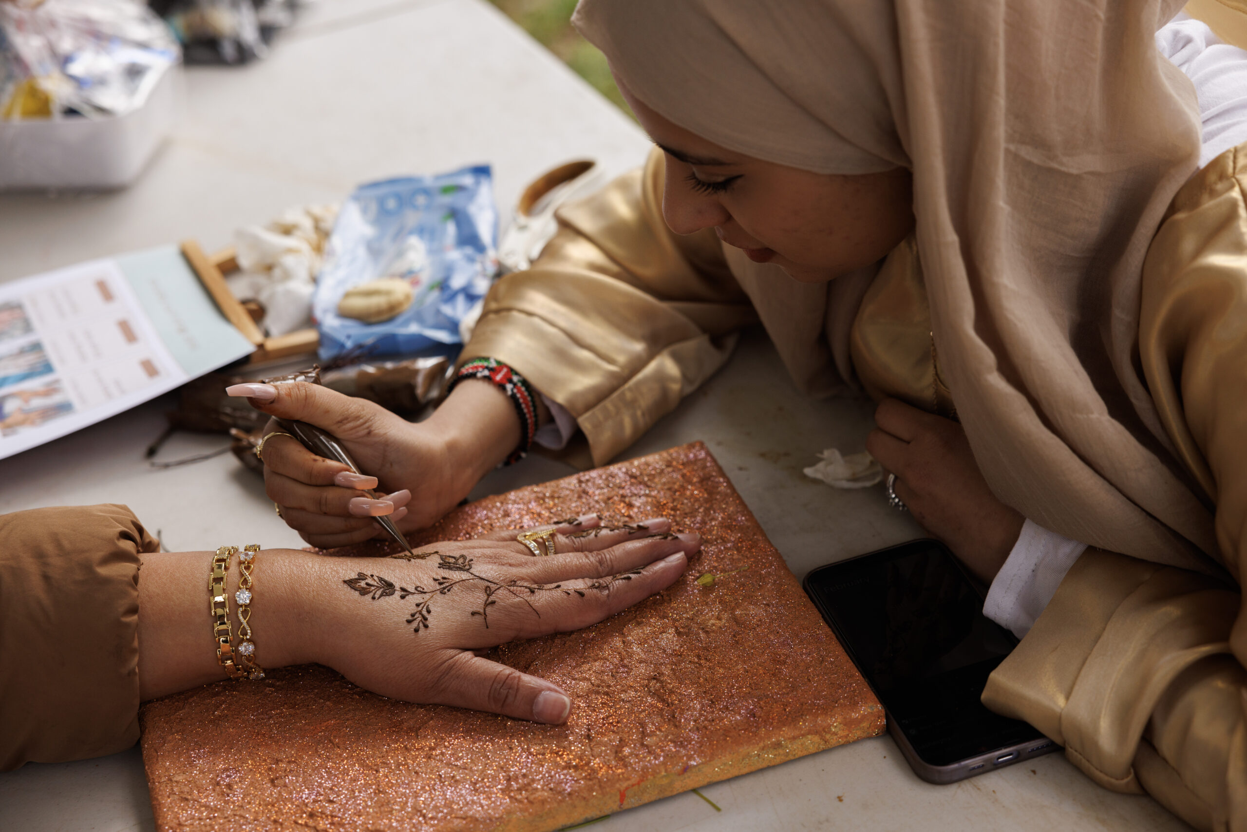 Ancient Art Of Mehendi, An Element Of Eid Celebrations - GG2