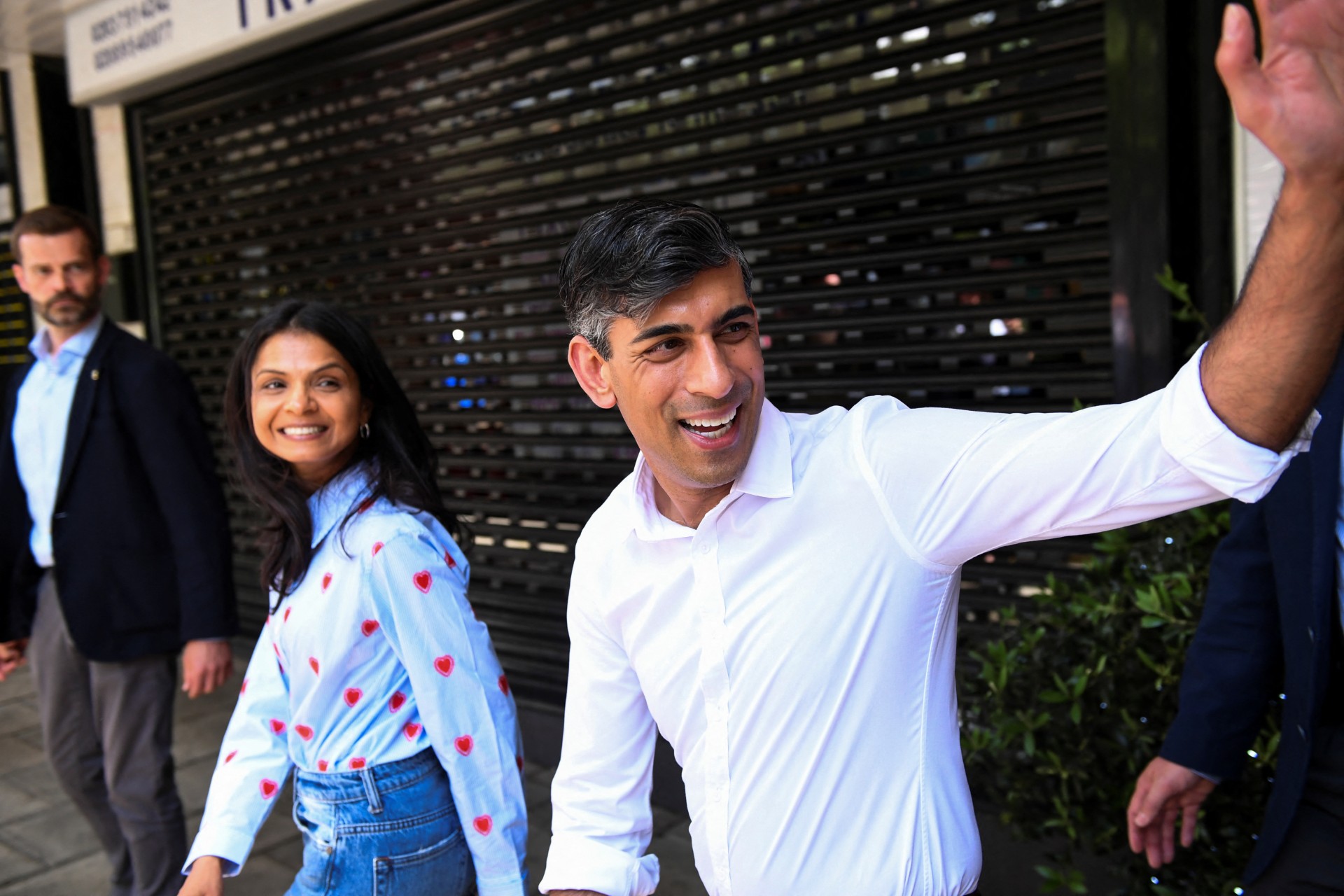 Sunak Promises New National Service For Youth In Major Election Pledge ...