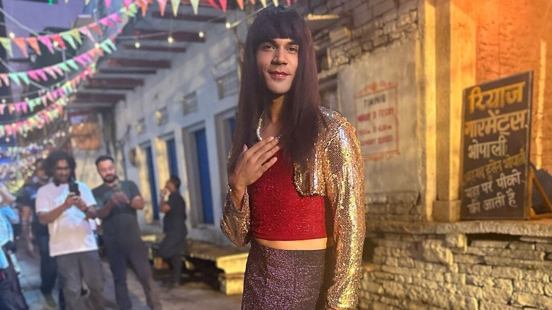 Watch This Deleted Look Of Rajkumar Rao's From Stree 2 - GG2